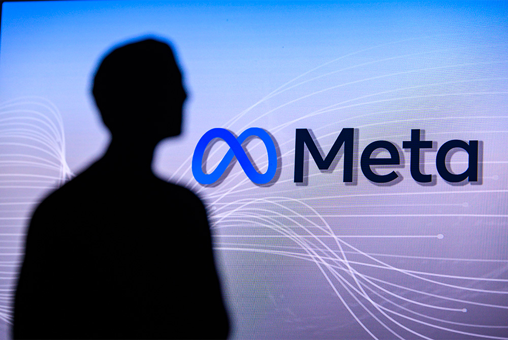 After €900m in fines, Meta faces 13 open investigations by Irish ...
